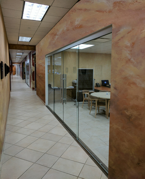 Bi-Parting | Creative Mirror & Shower